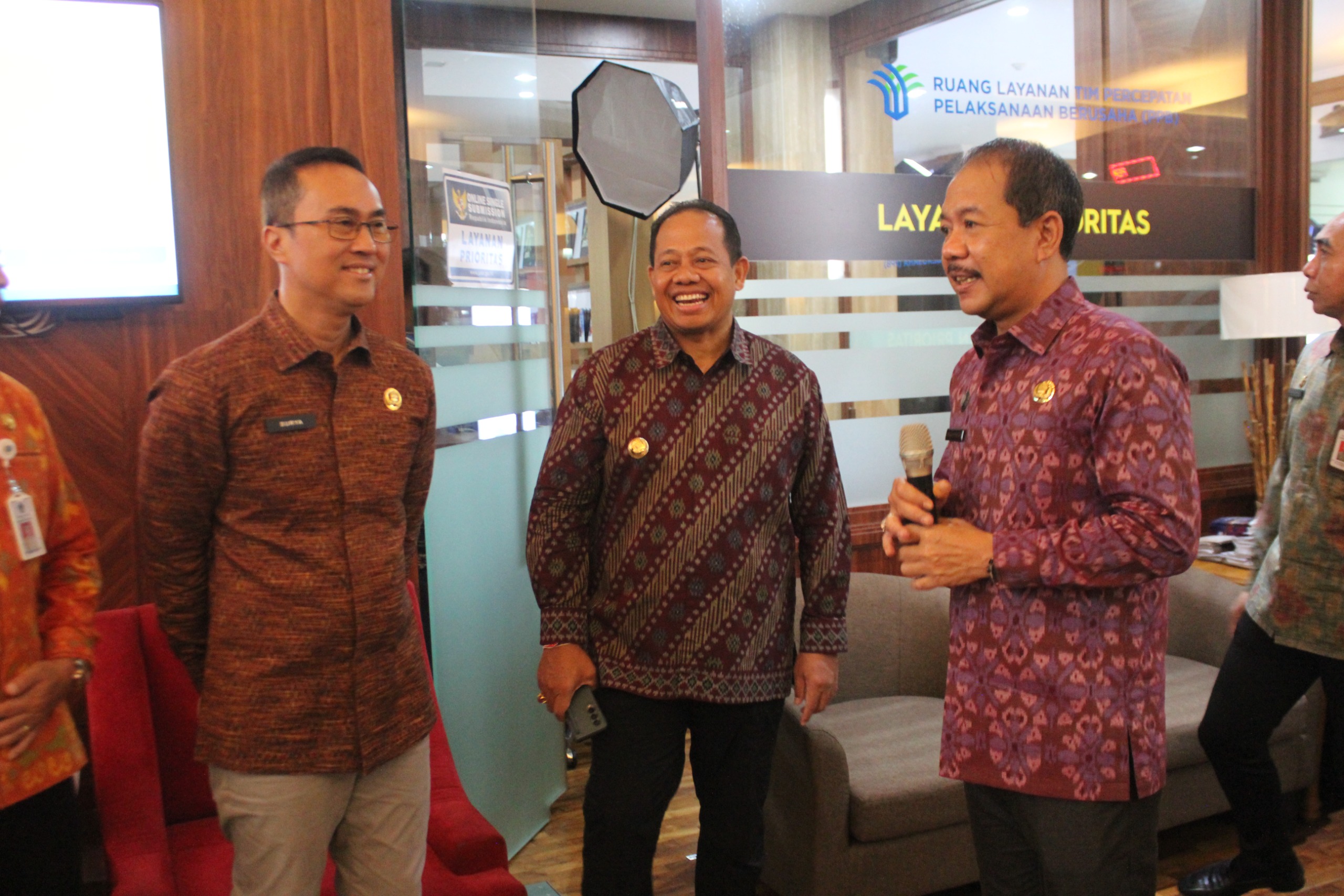 Pj. Gubernur Bali Dorong Percepatan Layanan PBG bagi MBR di MPP Badung ...